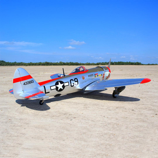 Avion thermique radiocommandé P-47D Thunderbolt Chief Ski-U-Mah II 35cc ARF